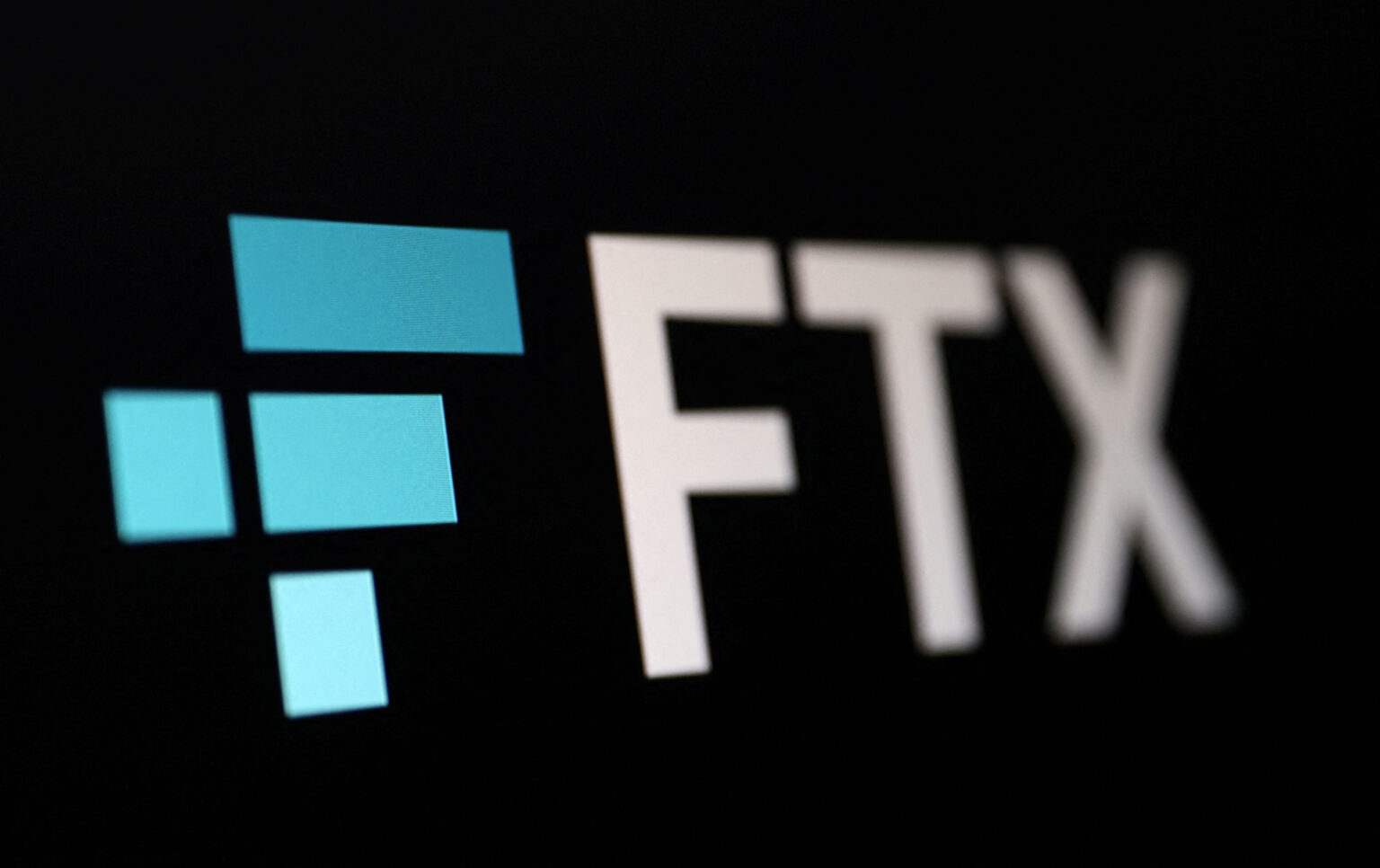 The Rise and Fall of FTX - Startupik | Startup magazine